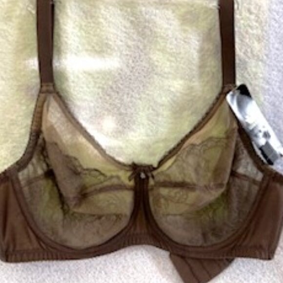 Wacoal | Intimates & Sleepwear | Wacoal Retro Chic Underwire Chantilly ...